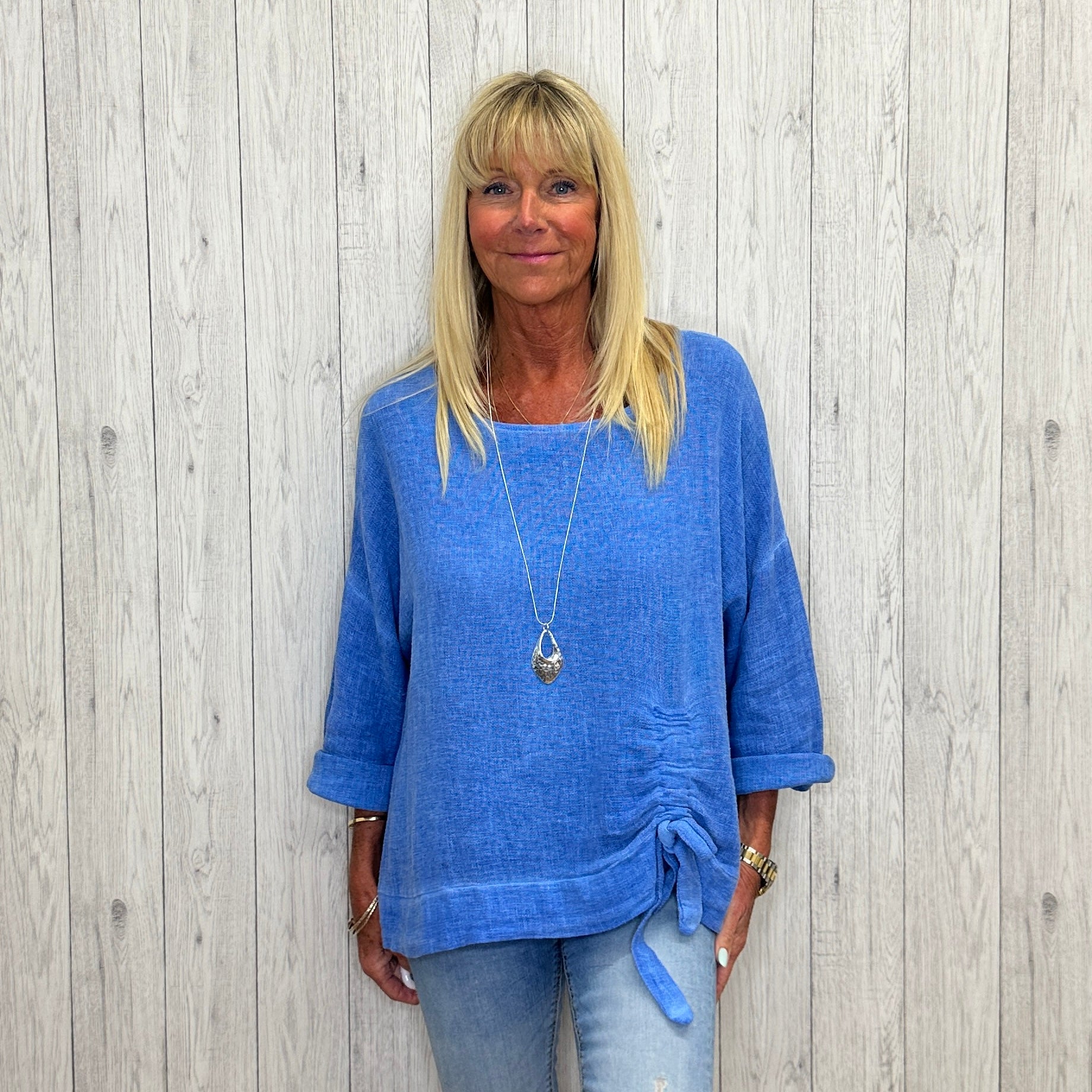 Tiffanie Linen Mix Side Ruched Top Sky Blue – Sugarplum Boutique & Home